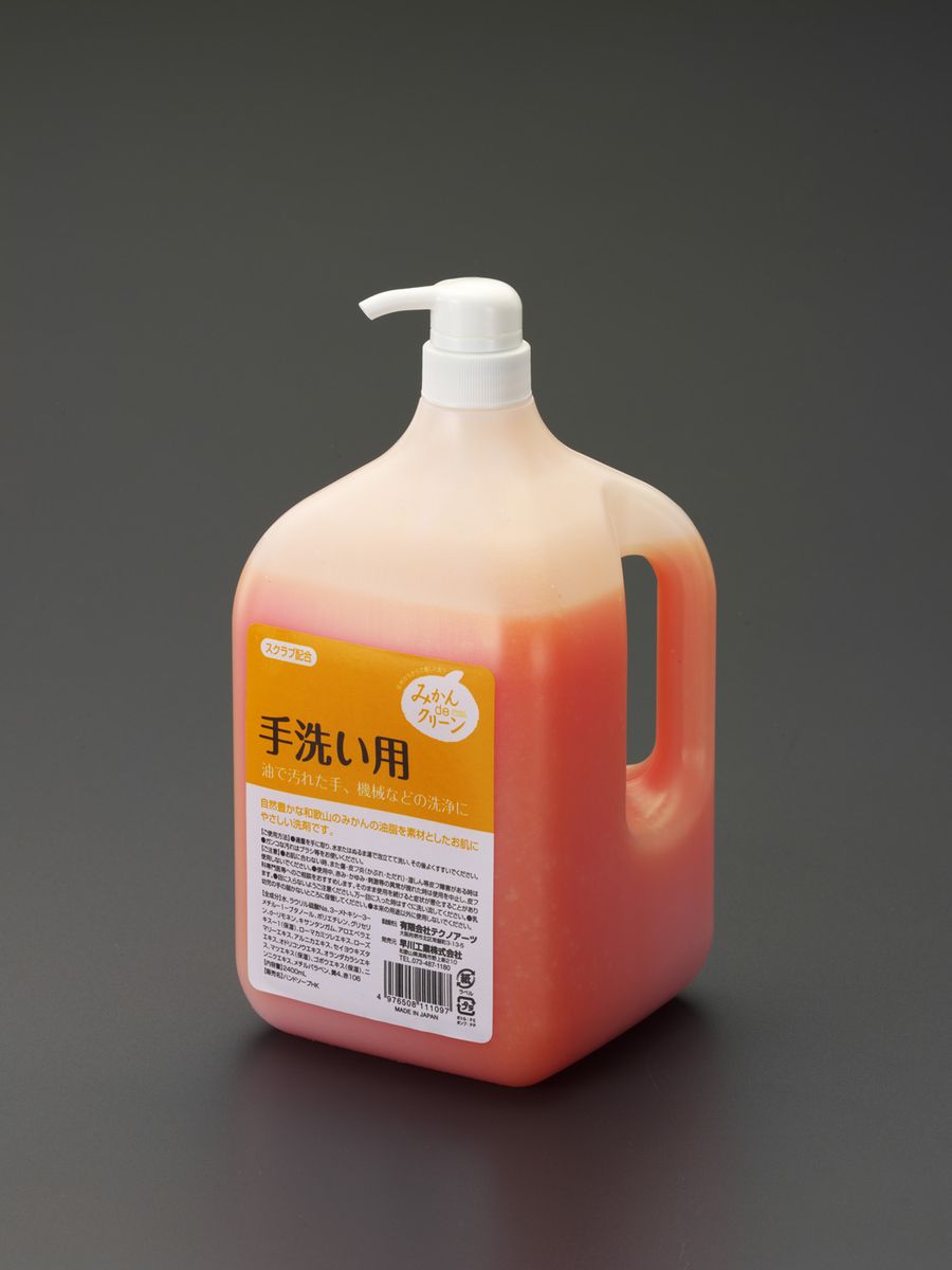 ●内容量…2.4L●全成分…水、ラウリル硫酸Na、3‐メトキシ‐3‐メチル‐1‐ブタノール、ポリエチレン、グリセリン、d-リモネン、キサンタンガム、アロエベラエキス‐1（保湿）、ローマカミツレエキス、ローズマリーエキス、アルニカエキス、セイ...