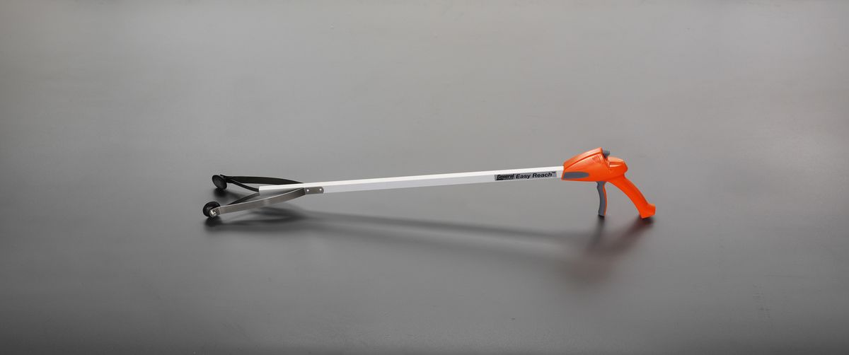 材質：柄：アルミ、先端：スチール全長：1100mm最大開口幅：75mm電球の交換や汚物の掃除等に使用します。000012056880　