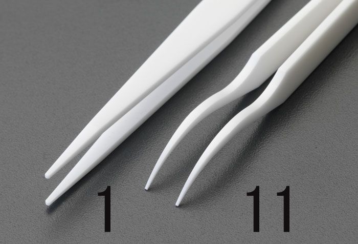 ●材質…セラミック(ジルコニア)●耐熱温度…700℃●先端…曲・鋭●全長…125mm●先端幅…1mm非磁気性、絶縁性、耐薬品性、耐摩耗性がある静電気が帯びにくい半田、銀ロウが付着しません。先端ギザ無000012097970楽天 JP店　