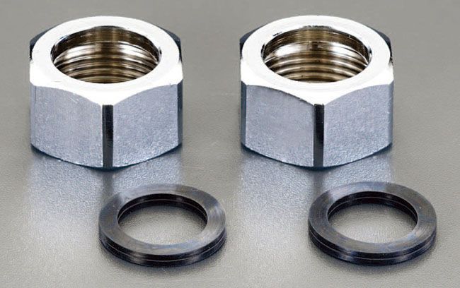 ●呼径:13●取付ねじ:G（PF）1/2"●材質:黄銅、EPDM●適用フレキパイプ:EA424AC-13ナット2ヶ、パッキン2枚入り000012206372　