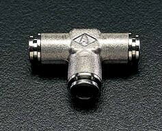●本体:SUS316●使用流体:空気●使用圧力:0-1.0MPa(0-10kgf//cm2)●使用温度:-15-120°C(凍結なきこと)●チューブ外径:6mm000012050583