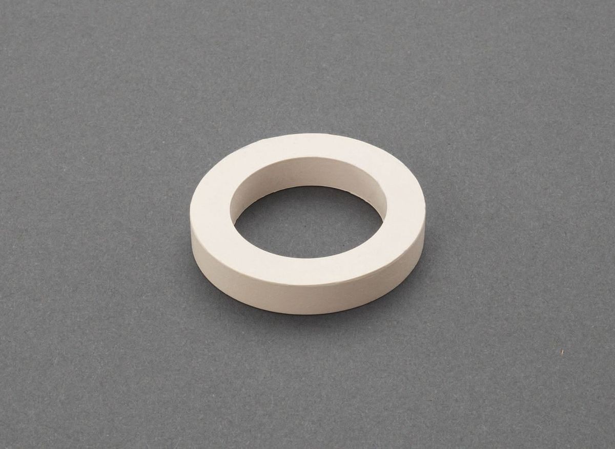 ●材質:ホワイトネオプレン●呼び径:15（1/2"）、20（3/4"）●使用温度:-30°C-+60°CEA462BA-4-BV-30用酸性やアルカリ性の流体に適します。000012237054