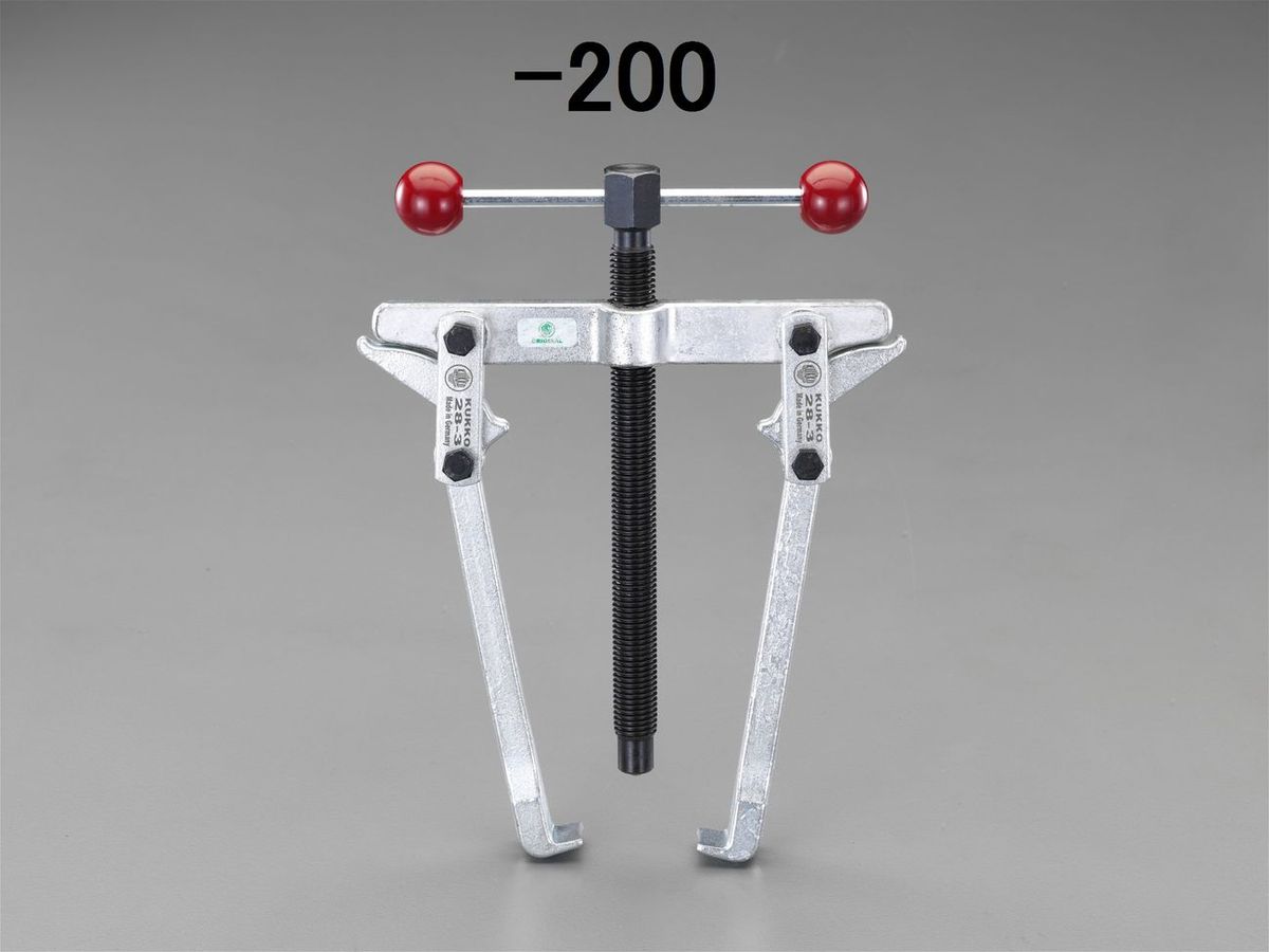 最大直径：200mmアーム深さ：175mm重量：2.58kg材質：ドイツ鋼大型ハンドル付きでレンチ不要で作業できます。ハンドルを回し込んでいくと、自動的に爪が締まっていきます。000012237287　