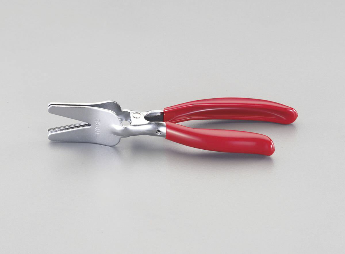 全長：230mm材質：スチール適用ホースサイズ：φ6から19mm(1/4"から3/4")ビニールコーティングハンドルフューエルフィルター部のホースやバキューム、ヒートホースを各接続部からハンドルを握るだけで容易に取り外せます。0000122...