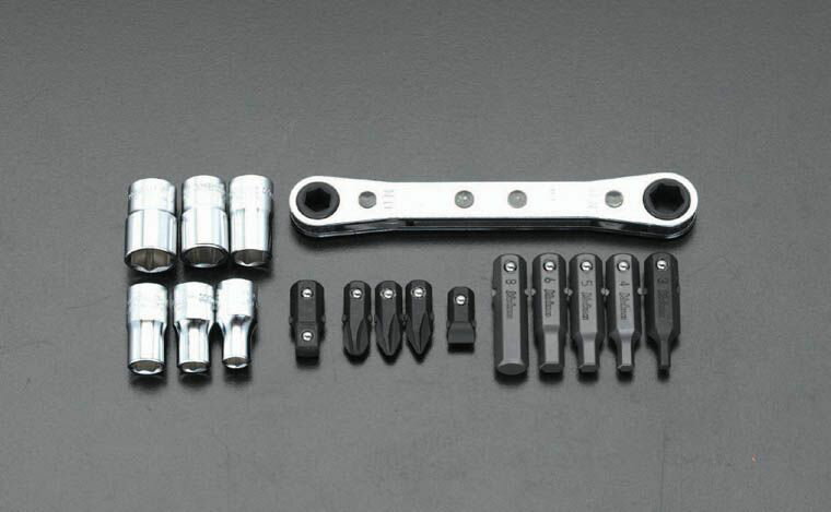 ●(セット内容)…17点●ラチェットスパナ…1/4”hex×5/16”hex●スパナ全長…108mm●ビット六角シャンク…1/4”●(+)ビット…#1・#2・#3●(-)ビット…1.0×7mm●六角ビット…3・4・5・6・8mm(5/16”...