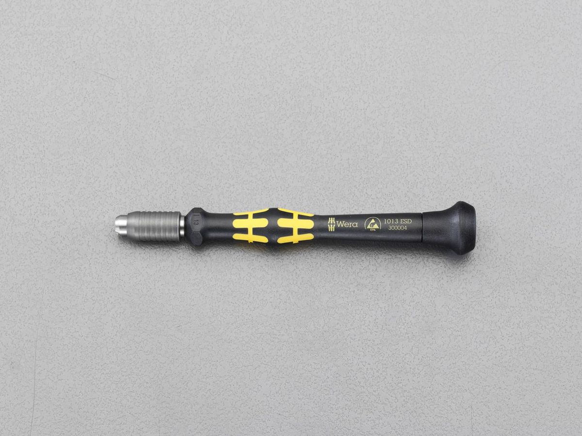 ●全長…122mm●差込…φ4mm半月ドライバー、ハイオスドライバービットに適しています。クイックリリース導電性グリップの為、静電気を逃します。EA550MS-1〜-36に適します。000012252306楽天 JP店　