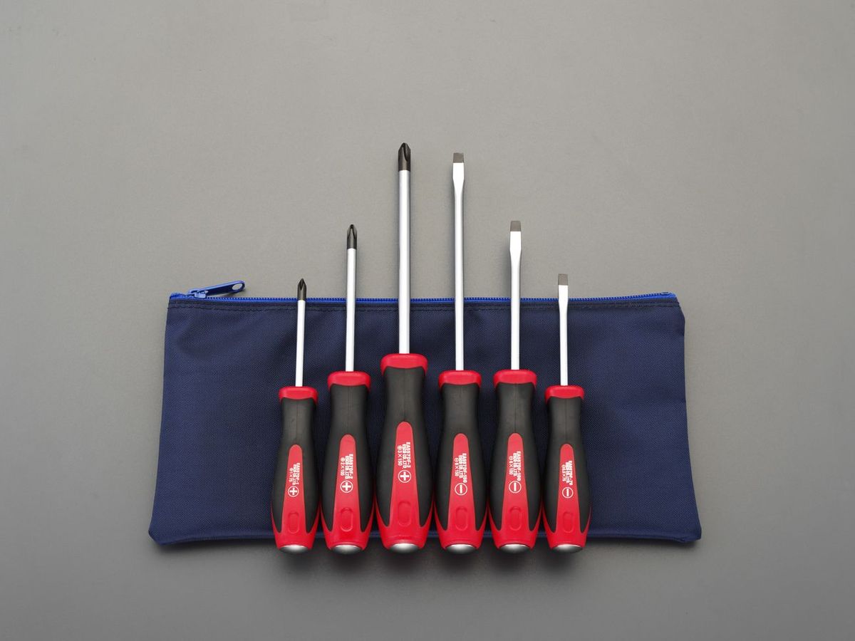 ●(セット内容)…6本組●(+)ドライバー…先端×軸径・軸長：＃1×5.5mm・75mm＃2×6.3mm・100mm＃3×8.0mm・150mm●(-)ドライバー…刃幅×刃厚・軸長：5.5×0.8mm・75mm6.0×1.0mm・100mm...