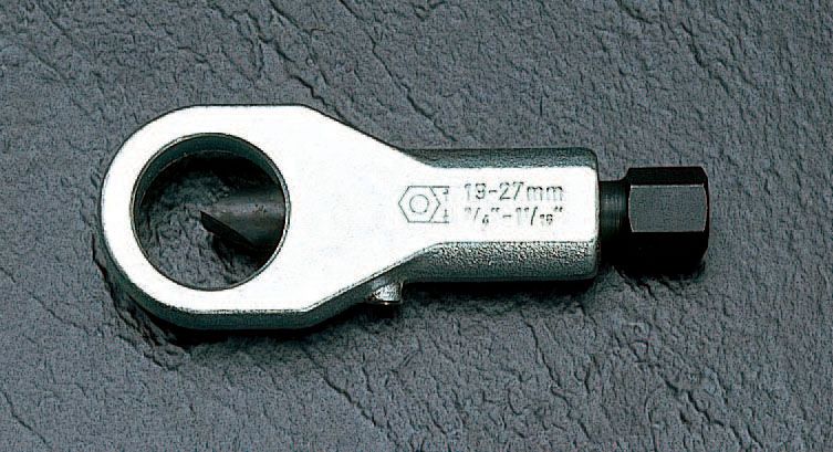 ナット対辺：4から10mm全長：80mm許容トルク：15N、m材質：スチール仕様：片刃式適用：スチールナット用(ステンレスナット、焼入れ(鍛造)ナット不可)用途：錆ついて固着したナットを割って取り外す工具です。替刃：EA586K-10強度区...