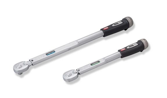 ●差込角…3/8”●サイズ…B：24mm 、H：22.9mm、 T：12.5mm、 L(全長)：253mm●トルク範囲…4〜20N・m●最小目盛…0.2N・m●精度…±3%●重量…290g●ハンドルカラー…オレンジ●ケースサイズ…(W)35...