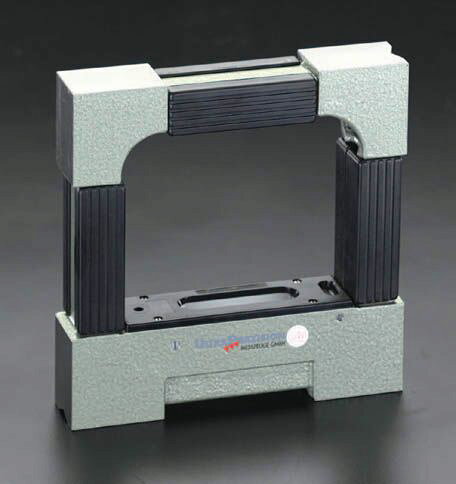 ●感度…0.05mm/m●サイズ(mm)…300×300×40ハウジングは鋳鋼製木箱入000012048830楽天 JP店　