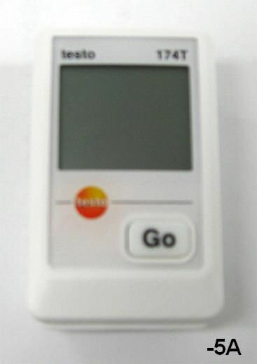 ●測定範囲…-30〜+70℃●分解能…0.1℃●精度(±1digit)…±0.5℃(-30〜+70℃)●記憶容量…16，000データ●電源…CR2032×2個●サイズ…38(W)×19(D)×60(H)mm●重量…28g（本体のみ）●防塵・...