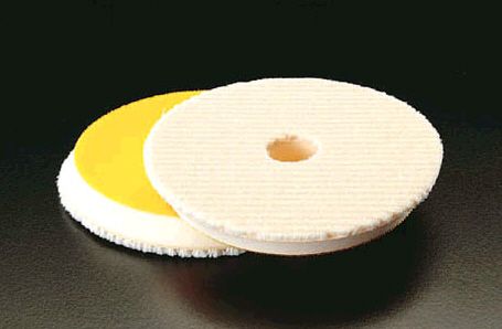 ●サイズ…φ170mm×15(T)mm●用途…肌落とし、肌調整、磨き用●特長…・テーパーウールバフで隅までポリッシングが可能・特殊ウレタンを使用し、粘りがあり研磨力があります。・毛先がカットしてあり、研磨傷が細かく仕上がります。●入数…2枚...