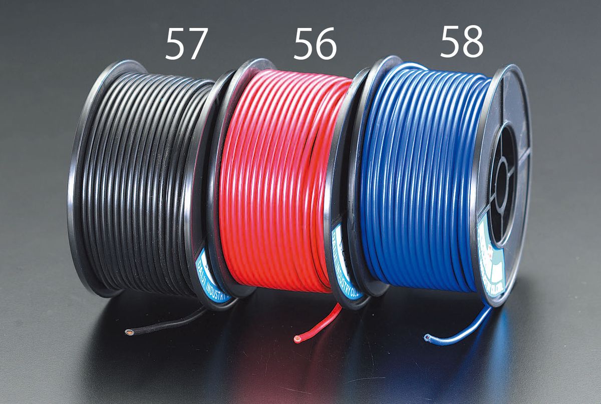 公称断面積X長さ：1.25mm2X30mカラー：黒使用可能電力（目安）：約140W/約280W（DC12V/24V）30mスプール巻(φ105X56mm)AV線ビニール被覆000012069325楽天 JP店　