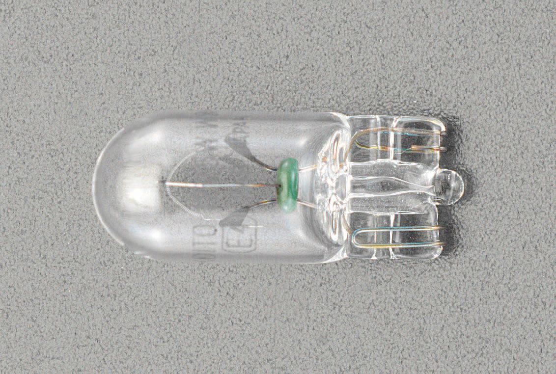 ガラス球：T10光色：クリアー口金：W2.1X9.5dサイズ：φ10X27mm用途：計器灯、表示灯用(ウェッジベース)定格：24V3W一般用000012080394楽天 JP店　