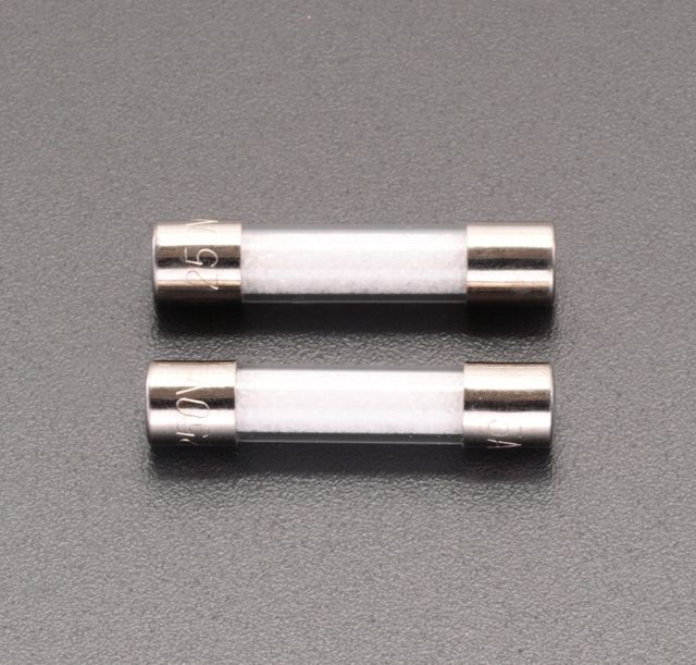 ●定格電圧:250V●定格電流:2A●サイズ:φ5.2×20mm定格特性B種(普通溶断型)2本価格000012088614楽天 JP店　