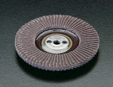 ●用途…板金、厨房、サッシュ加工、パイプ加工等の研磨に。広くワイドな接触面積で平面研磨が出来、窪みや丸みのある曲面の研磨に最適●最大回転数…13000rpm●粒度…＃60●外径×穴径…100mm×15mmネジ式構造000012019223　