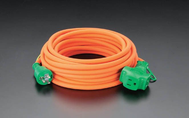 ●許容電流…22A●電線仕様…SVCT2.0mm2×3心●コンセント定格…15A・125V1500Wまで●コンセント数…3個●コード長…10m●コードカラー…オレンジ●入数…1本入りトリプルポッキンプラグ付000012037594楽天 JP店　