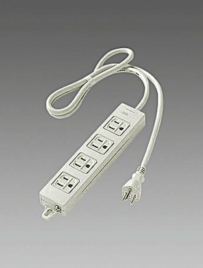 ●定格:15A・125V(1500W)●コンセント数:2P×4個(接地型)●サイズ:44×201×26mm●重量:330g●コード長:1mマグネット付(取り外し可能)000012229204　