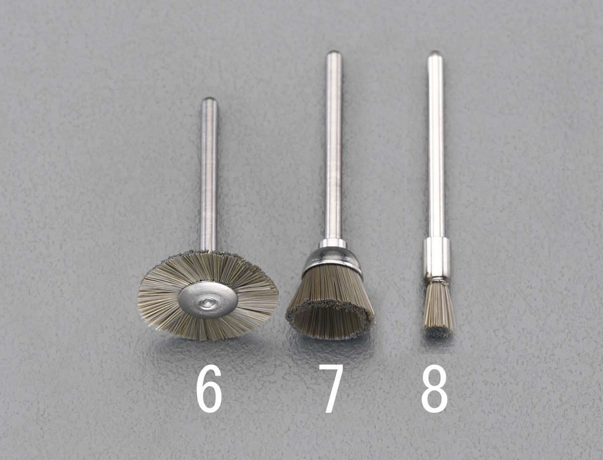 ●材質…耐熱ナイロン●軸径…3mm●全長…53mm●外径…14mm●高さ…7mm●最大回転数…15000rpm機械的特性（引張強さ・曲げ特性・衝撃強さ/クリープ特性）のバランスに優れています。クリーニング作業に最適です。耐摩耗性、柔軟性、耐...