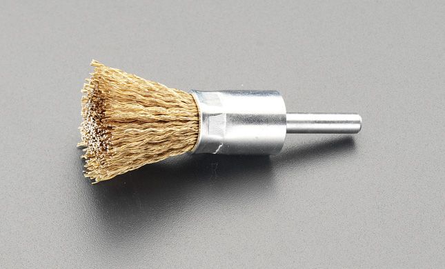 ●軸径…6.0mm●線径…0.27mm●最大回転数…6000rpm●外径…15mm●毛丈…25mm●材質…スチール000012089646　