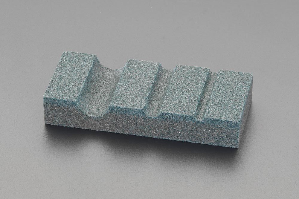 ●粒度…＃60●サイズ…120×50×20mm●用途…形状修正目立用●適用素材…砥石、ウッドなど000012006994　