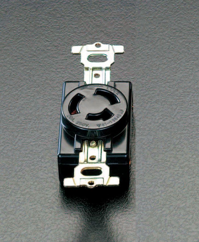 ●定格容量:20A 250V●サイズ:107×37mm埋込コンセント3PRoHS対応品000012038581　