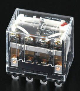 ●極数:4極●接点構成:4c●定格通電電流:10A●接点機構:シングル●使用周囲温度:-25℃-40℃●サイズ:41.5×28×36mm●仕様:動作表示灯内蔵型●定格電圧:DC24V●型式:LY4N000012044867　