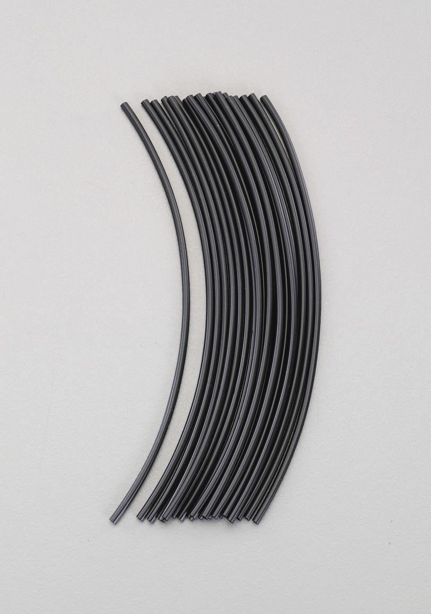 ●材質:架橋ポリオレフィン●全長:250mm●色:黒●重量:約31g●絶縁耐力:25kV/mm●熱収縮率:50%(2:1)●適用電線サイズ:2.4-3.6mm●収縮前内径:4.7±0.4mm●収縮後内径:2.00mm●収縮温度:90℃以上●...