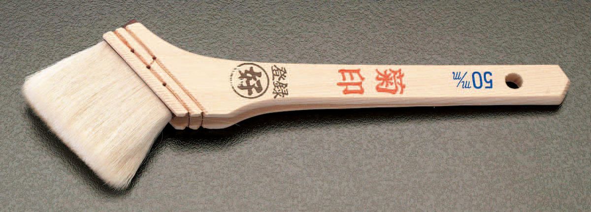 用途：ラック、ニス用毛色：白毛材質：毛：羊毛、柄：木全長：245mmサイズ：40号毛幅：95mm毛丈：43mm000012001274　