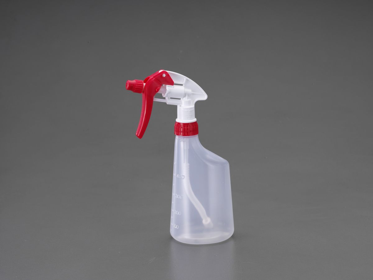 ●容量…0.5L●タンクサイズ…89×80×156(H)mm●重量…80g●材質…ヘッド部：ポリプロピレン、タンク：ポリエチレンショートノズルどの角度からでも噴霧できます。キャップを回す事で、噴霧、直射調整が可能です。000012253321　