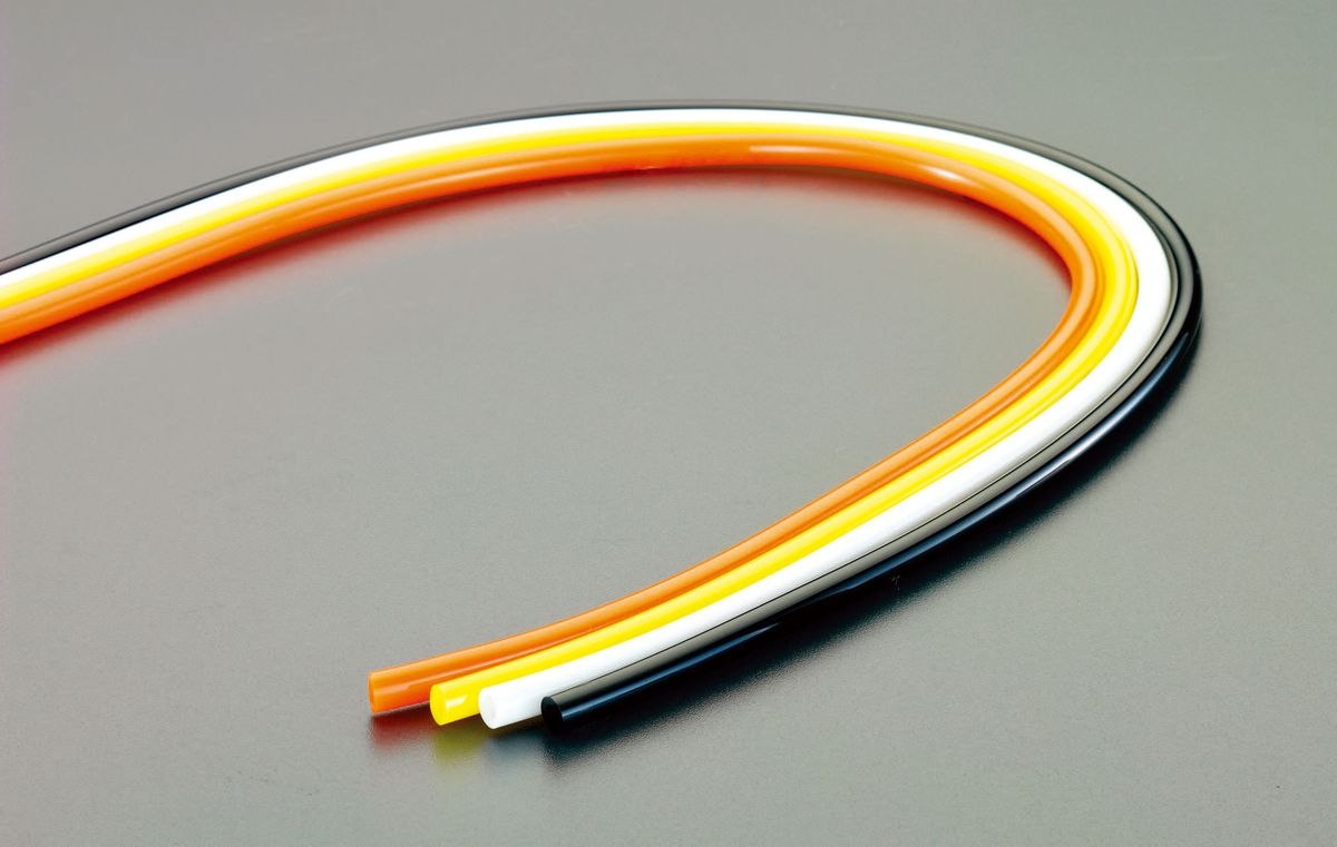 ●全長:20m●使用流体:空気、水●使用温度:空気:-40-80°C、水:0-60°C(凍結不可)●外径×内径:4×2mm●最高使用圧力:1.3MPa●カラー:橙000012095393　