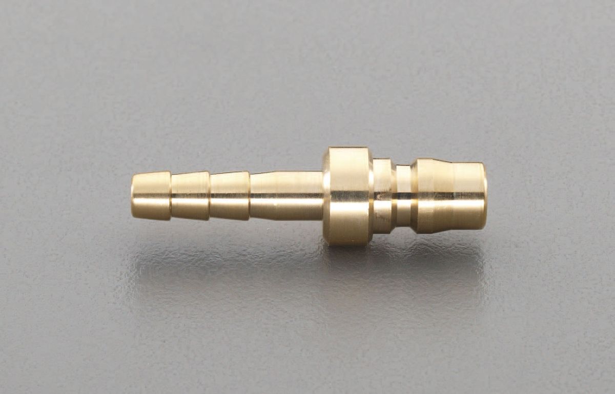 ●型:中圧型●材質:真鍮●タケノコ径:15mm●常用圧力:4.9MPa●最高圧力:7.5MPa●相手側取付け形状:1/2"ホース用●最大締付けトルク:300kgf-cm●適用流体:空気・水・作業油・薬品・ガス●重量:80gオーリング（NBR...