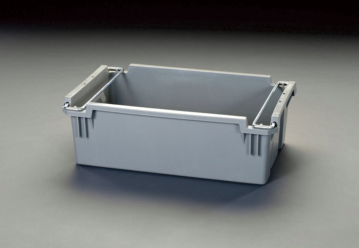 ●材質:ポリプロピレン●容量:36.7L●サイズ(mm):614×382×203(H)積み重ね可能ハンドルを内側、外側に倒す事でネスティング・スタッキングどちらも行えます。000012208538　