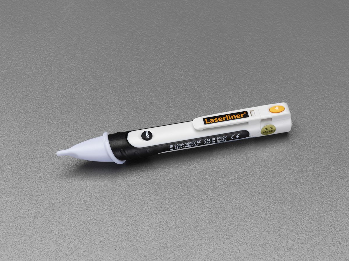 ●検電範囲…24〜1000V/ACCATIII1000V /50〜60Hz●電源…単4電池×2本（付属）●使用温度範囲…-10〜50℃●サイズ…158×21×25mm●先端サイズ…4×2mm●重量…48gミニライト付き液晶と音で通電をお知ら...