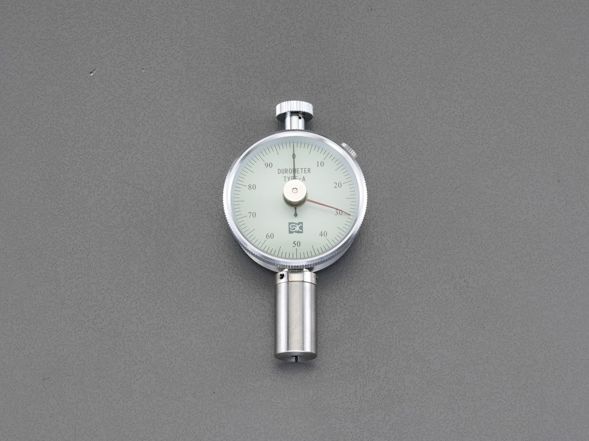 ●測定範囲…A90以上●精度…±1目盛●取付軸径…φ60mm●ダイヤル径…φ110mm●付属品…磨耗確認用ブロック（D-1、D-2のみ）ゴム・プラスチックの硬さを測る硬度計000012257699楽天 JP店　
