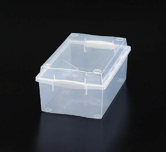 ●材質:本体:ポリプロピレン、仕切り:スチール●サイズ:228(W)×353(D)×155(H)mm●収容枚数(ケース入):DVD20枚●重量:537g000012088788　