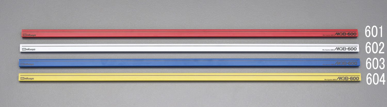 ●サイズ:600×15×7mm●本体重量:100g●パッケージ重量:109g●カラー:イエロー入数は1本入りです。地面・図面・ポスター等の大きな掲示物をしっかり留めます。樹脂部に再生ABSを40％以上使用しています。グリーン購入適合商品00...