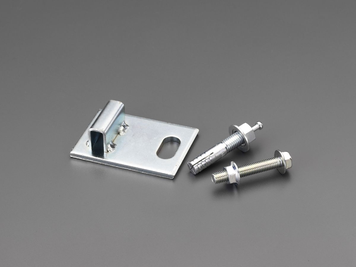 対応支柱幅：40mm材質：スチール重量：0.35kgEA976DH、DJ、DK、DS、DT、DVシリーズ用アンカーベース取付ボルト、アンカー付000012248943　