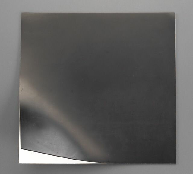 ●材質:天然ゴム●サイズ:300×300mm●厚み:1mm●重量:約182g●使用温度:-30°C-70°C粘着付000012094683　