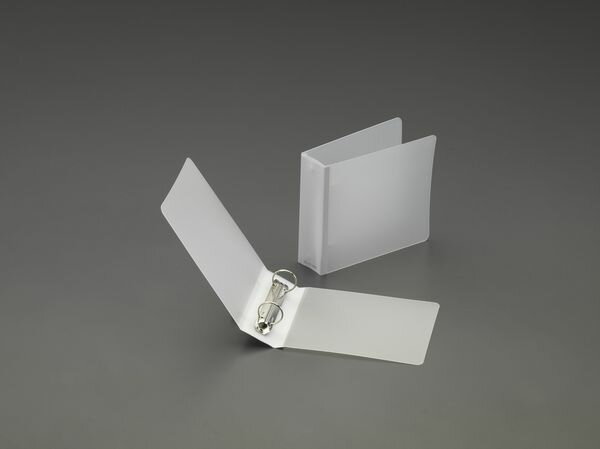 用途：EA762EE-1A、-1B用ファイルサイズ：170(W)×39(D)×145.5(H)mm重量：62g(1冊)収容枚数：CDまたはDVD24枚(EA762EE-1A×12枚)材質：本体：ポリプロピレン、スチール・背ラベルカード：紙カ...