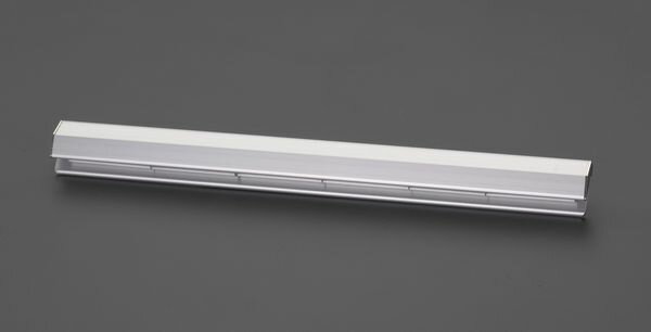 サイズ：210(W)×31(D)×16(H)mm綴じ枚数：5枚材質：アルミ両面テープ付隙間に差し込むだけでしっかり固定。差すのも抜くのも片手で簡単にできます。EA762FF-701楽天 JP店　