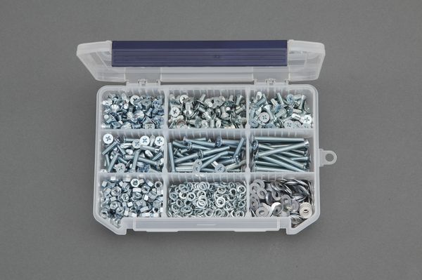 <セット内容>：サイズ（入数）：M5×8（100）M5×10（90）M5×15（60）M5×20（50）M5×30（30）M5×50（20）M5ナット（150）M5ワッシャー（250）スプリングワッシャー（250）材質：鉄(ユニ...