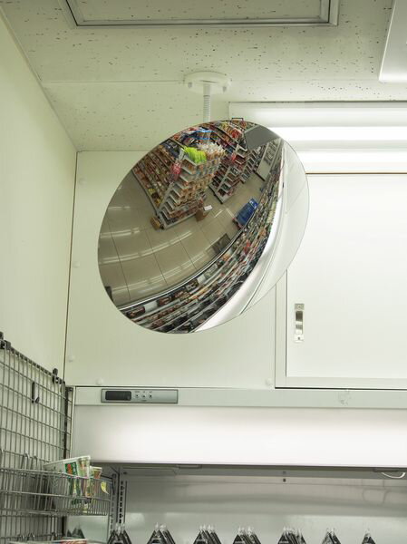 設置可能場所:平板(H鋼)など(クランプ範囲0〜40mm)サイズ:φ280mm曲面:270R材質:鏡面:アクリル(2mm)、フレキシブルアーム:クロムメッキ、クランプ:鉄（ユニクロメッキ）アーム長:200mm重量:0.64kg取付方法:ビス...