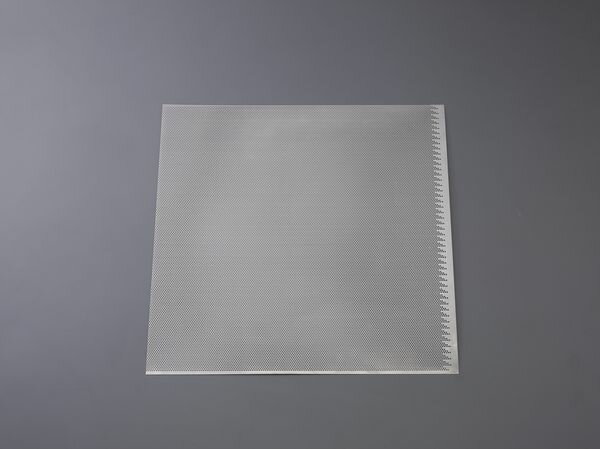 材質:ステンレス(SUS304)サイズ:500×500mm穴径:2mmピッチ:3mm厚み:1.5mmEA952B-141楽天 JP店　