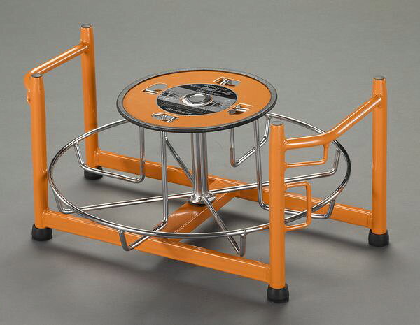 適用電線：：5.5m(300m)VVF：1.6mm×2心・3心(100m)2.0mm×2心・3心(100m)2.6mm×2心・3心(100m)フレームサイズ：567×480×267(H)mmリール径(mm)：φ480リール内径(mm)：22...