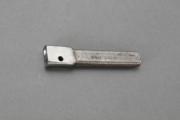 材質：鍛造スチール厚み：10mm以下穴径：4.34mm全長：113mm適用リベット：EA576LV-2000012289302楽天 JP店