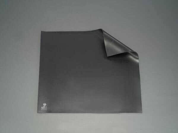 使用電圧：7000V以下定期自主検査：非対象品試験電圧：20000V/分材質：天然ゴム絶縁性・耐候性に優れています。配電盤、監視盤の前に敷き、接地感電事故を防止します。サイズ：1000×1000×6.0（t）mm000012290471楽天...