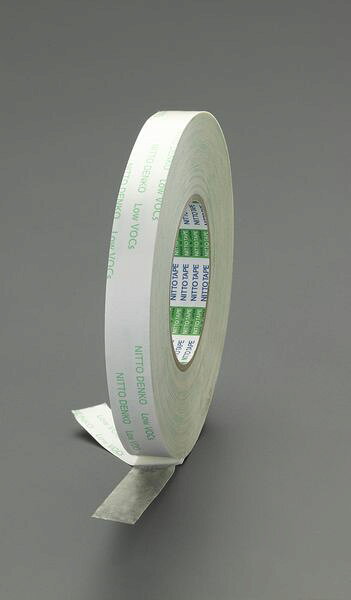 内芯径：76mm（3”）材質：基材：不織布 粘着剤：無溶剤形アクリル系テープ色：白除去しきれない防錆油や、切削油などが付着したものへの接着にサイズ：幅：15mm 長さ：50m 厚さ：0.16mm油面接着用000012297391楽天 JP店　