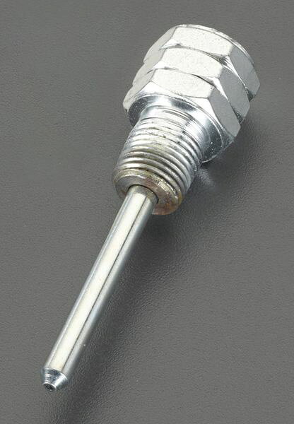 届きにくい所にピンポイントでグリースアップできます。全長：40mmノズルねじサイズ：1/8”NPT000012294243楽天 JP店　