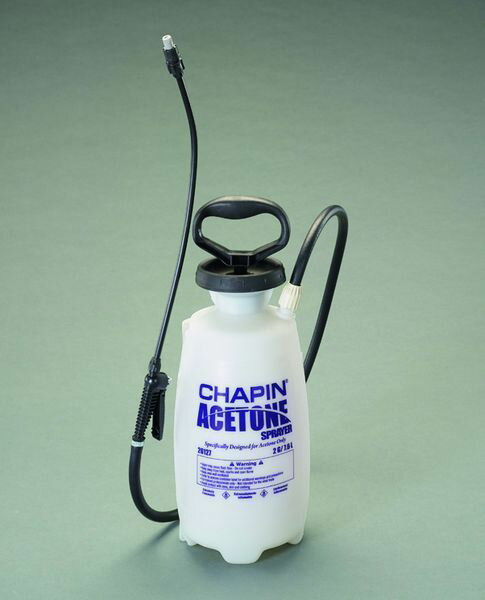 加圧式スプレーホース長：1200mmノズル長：457mm材質：タンク：ポリエチレン容量：7.5Lサイズ(mm)：206×206×523(H)重量：2.6kg入数：1個EA115MM-42楽天 JP店　